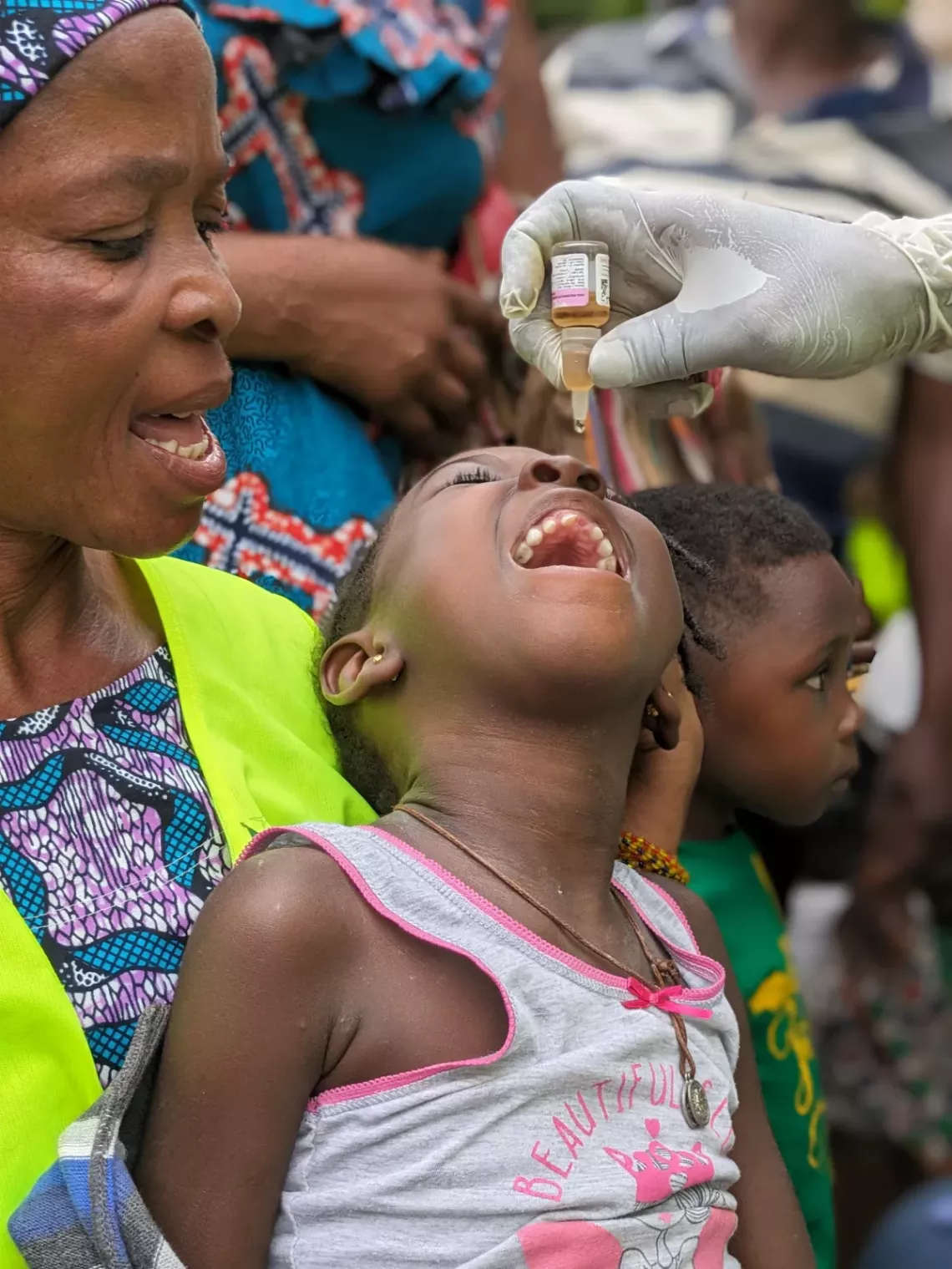 Shots of Hope | UNICEF