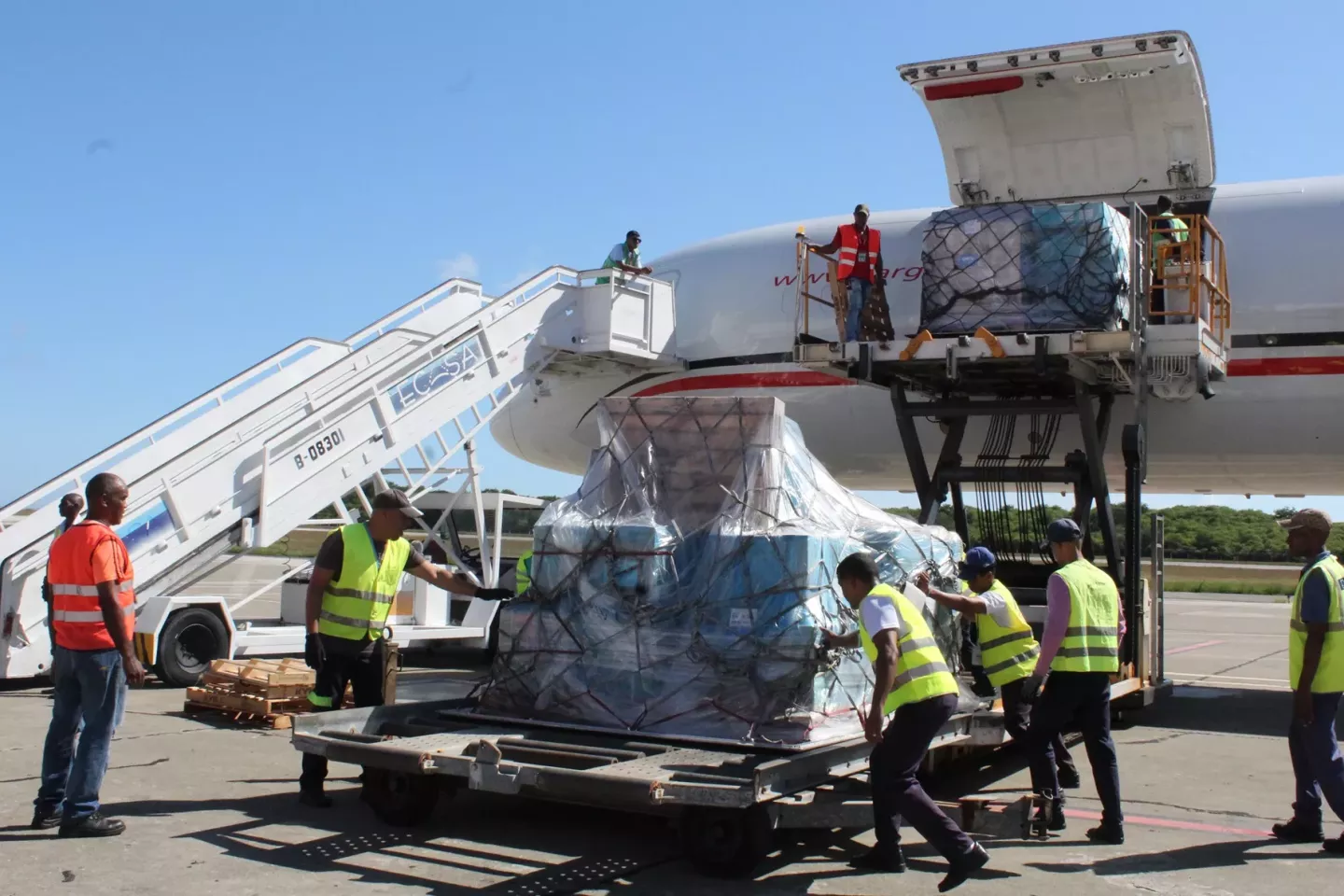 UNICEF donations arrived in Cuba for the people affected by the ...