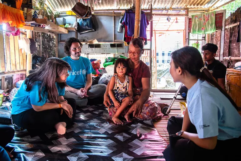 A ray of sunshine for families in crisis in Myanmar | UNICEF East Asia ...