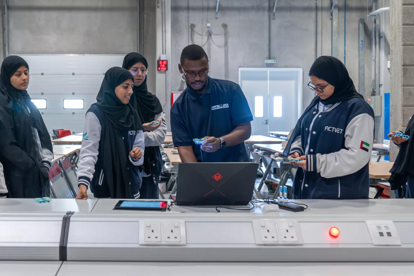 UNICEF, A2RL & DCL drone stem program equip 100 UAE students with ...