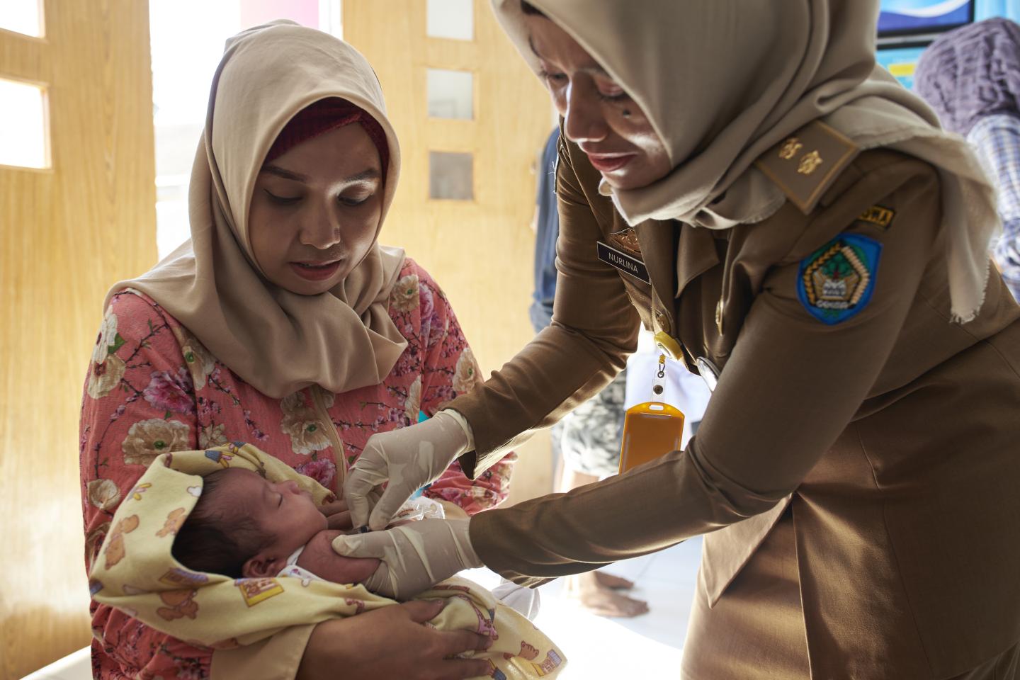 Child immunization schedule and vaccine-prevented diseases | UNICEF ...