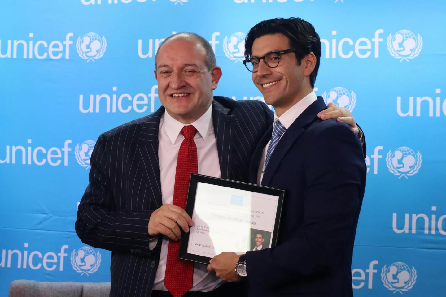 Dr. Mau es nombrado nuevo Embajador de UNICEF en México para promover ...