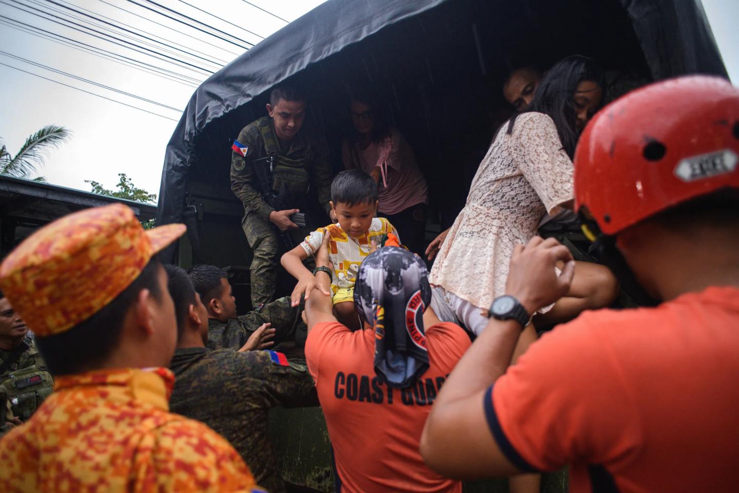 Humanitarian situation report: Super Typhoon Uwan and recent ...
