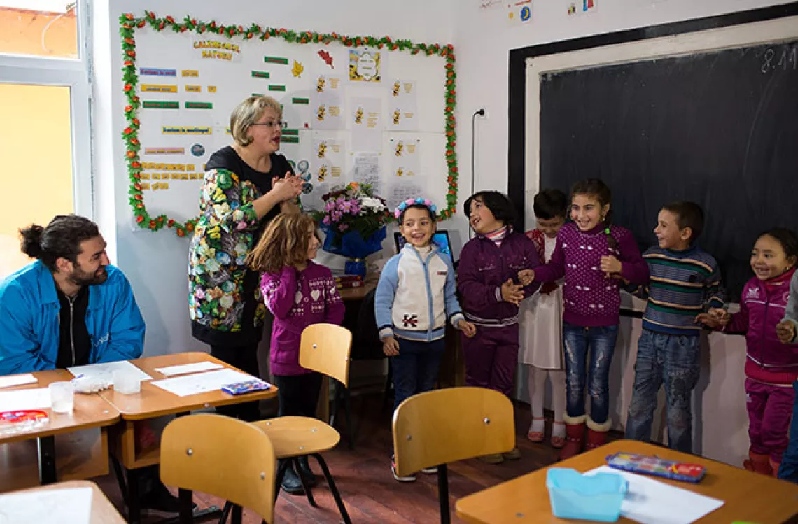 In Romania, a teacher’s care helps shape her students’ future | UNICEF