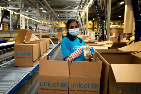 Procurement services home | UNICEF Supply Division